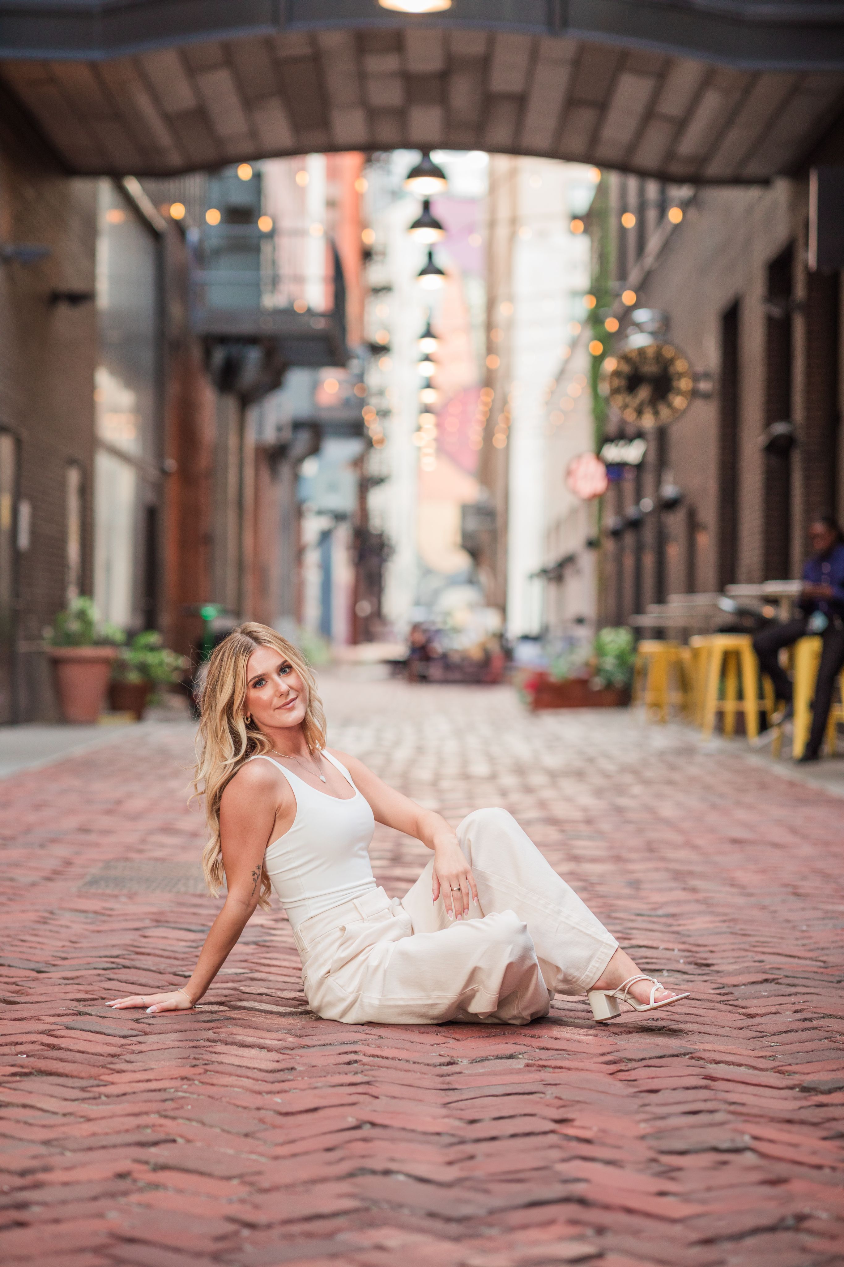 Lila's Downtown Detroit Senior Session | Michigan Senior Portrait ...